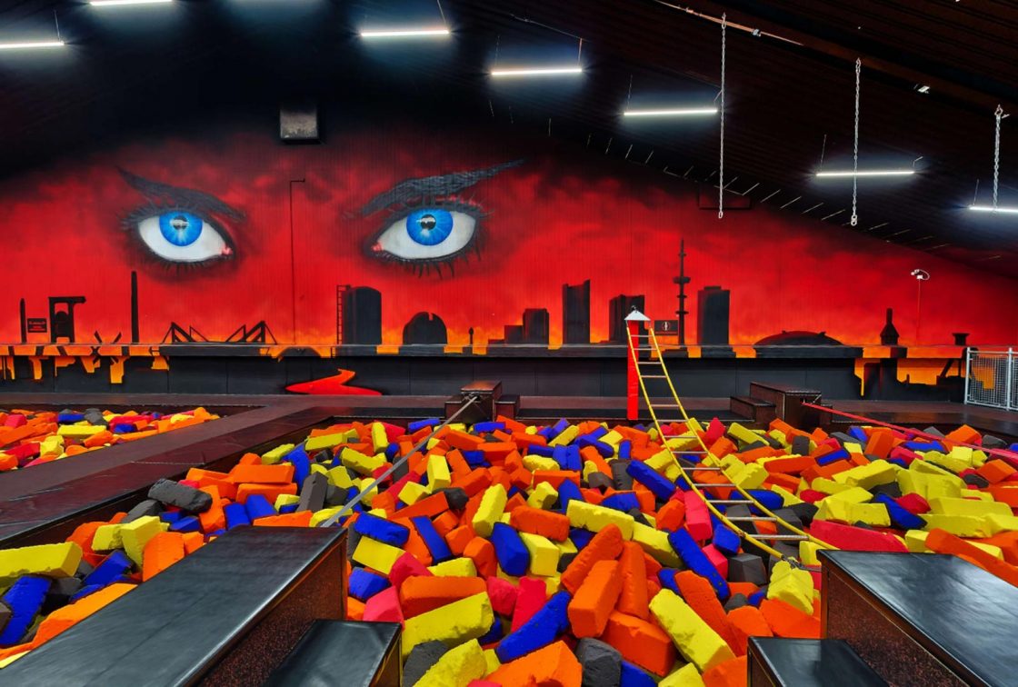 SuperFly Ruhr Trampoline Park - Duisburg - Fun Factory Studio ...